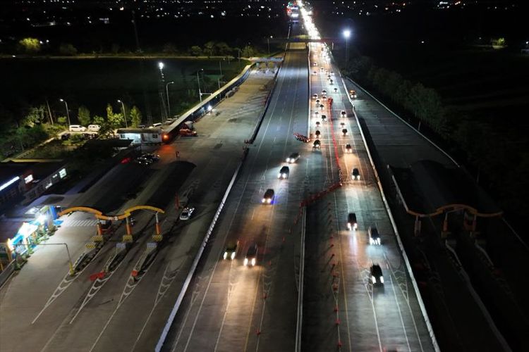 Berita Terkini Harian Arus-balik-di-tol-cipali Terbaru Hari Ini ...