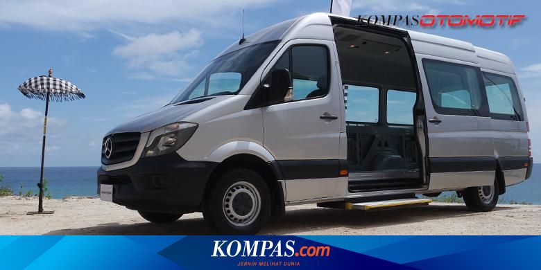 Mercy Belum Mau Rakit V-Class dan Sprinter di Indonesia