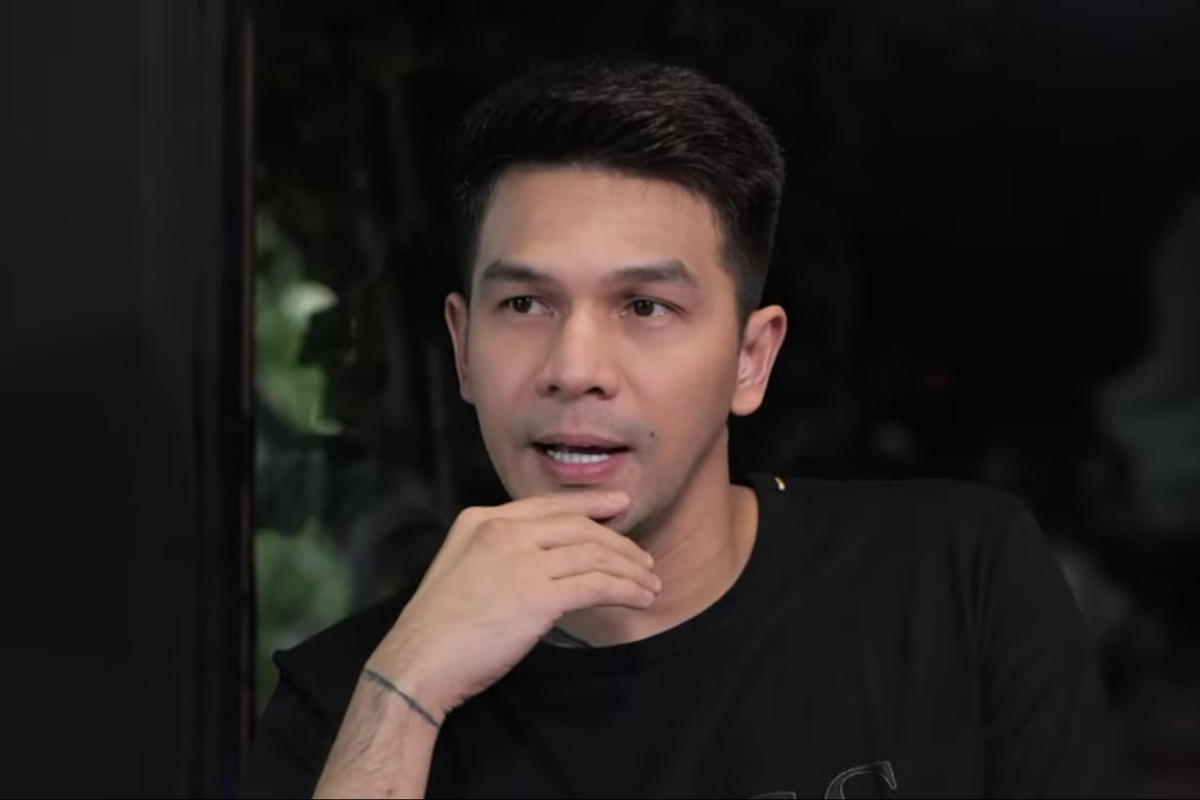 Masih Proses Cerai, Dhena Devanka dan Jonathan Frizzy Masih Tinggal ... Masih Proses Cerai, Dhena Devanka dan Jonathan Frizzy Masih Tinggal ...