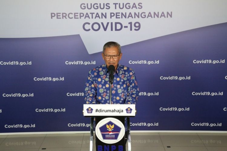Foto : Kisah di Balik Batik Motif Virus Yurianto yang Viral...