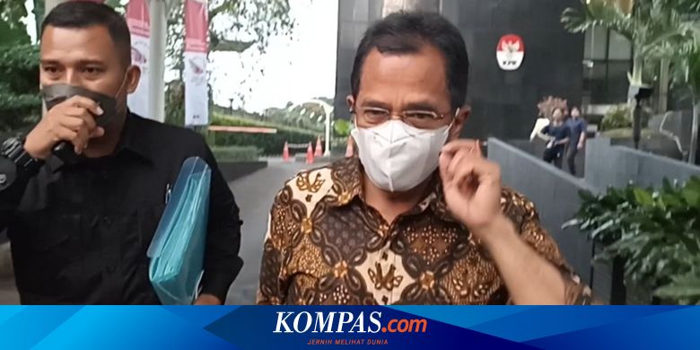 KPK Geledah Ruang Kerja Sekjen DPR Indra Iskandar