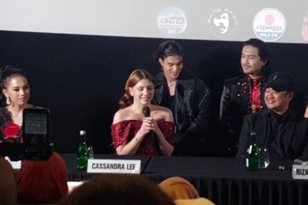 Cassandra Lee Sebut Logat Sunda Jadi Tantangan Terbesarnya di Film Rego ...