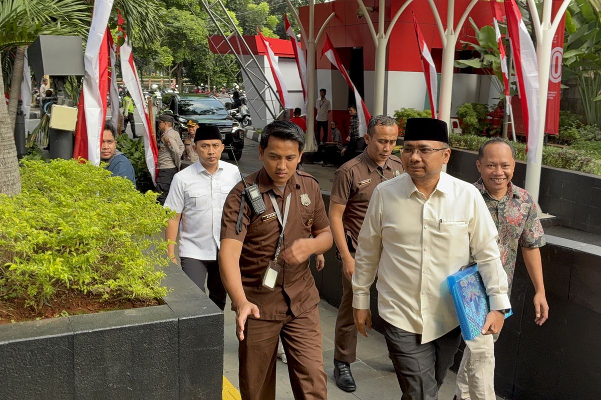 Hampir 7 Jam Diperiksa KPK, Eks Menag Yaqut Irit Bicara Soal Kuota Haji