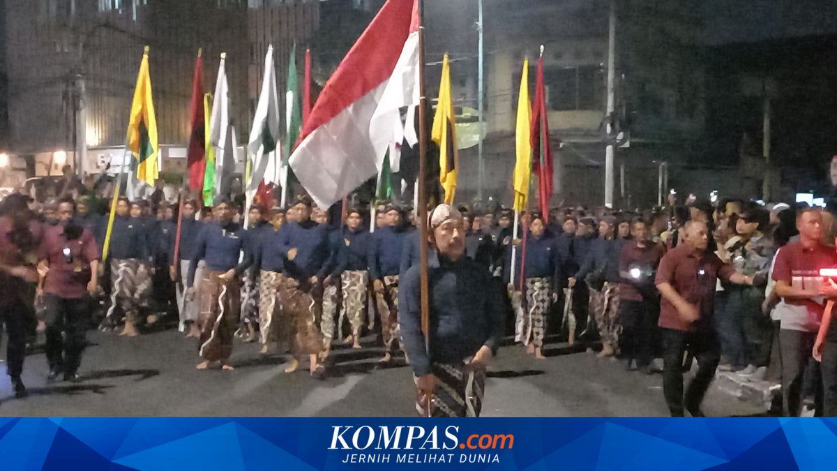 Berjalan Kaki 5 Kilometer Tanpa Mengucap Sepatah Kata, Ini Maksud ...