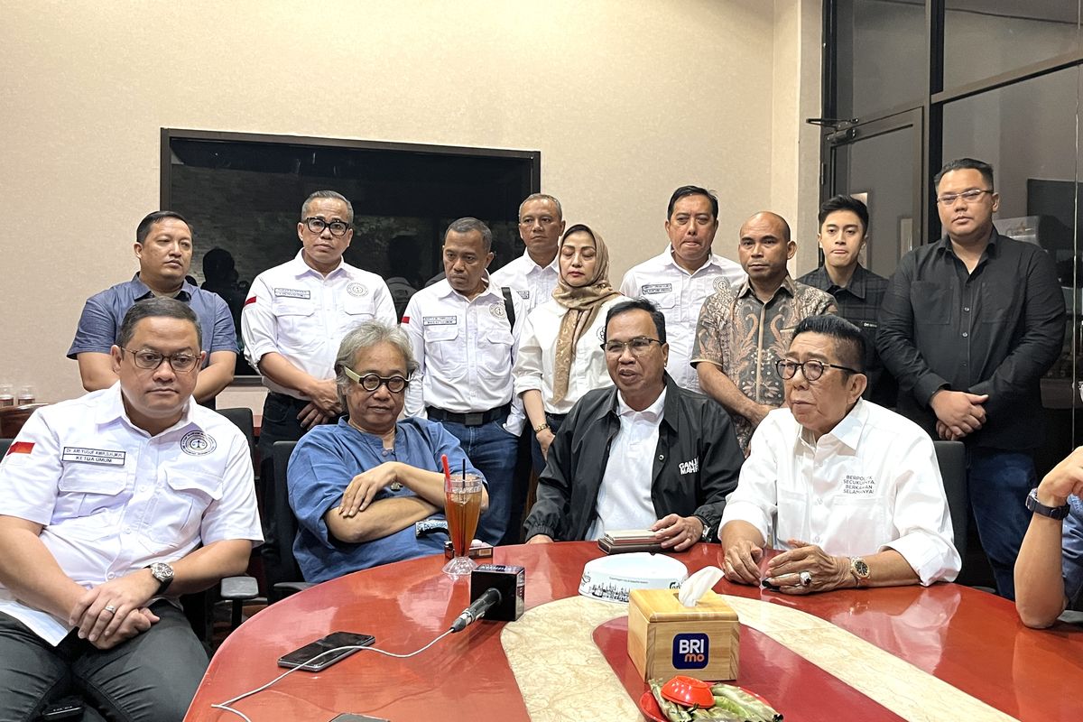 TPN Ganjar-Mahfud dan Timnas Amin Beri Bantuan Hukum untuk Butet ...