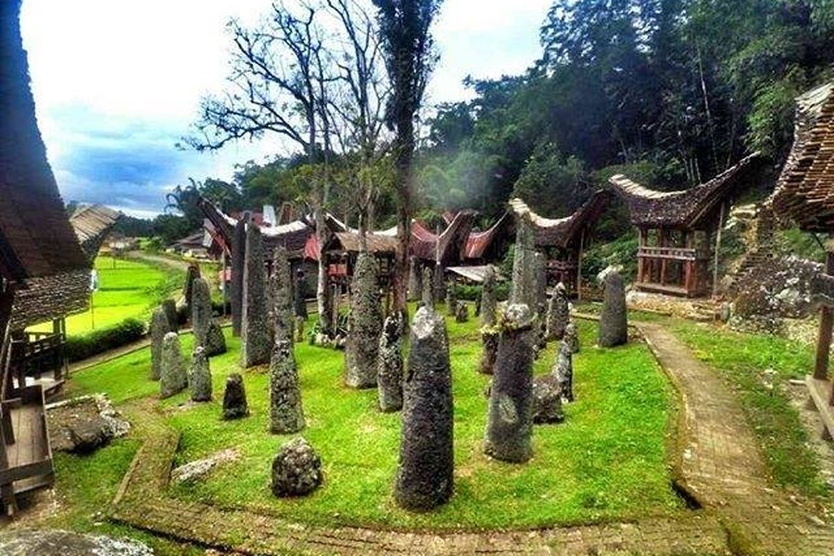Rante Kalimbuang Bori' Stonehenge-nya Indonesia di Toraja Utara