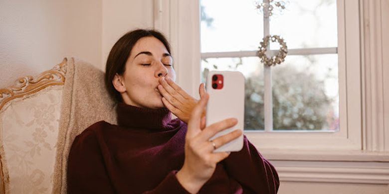 10 Tips LDR, Cara Langgeng Menjalani Hubungan Jarak Jauh - Kompas.com 10 Tips LDR, Cara Langgeng Menjalani Hubungan Jarak Jauh - Kompas.com