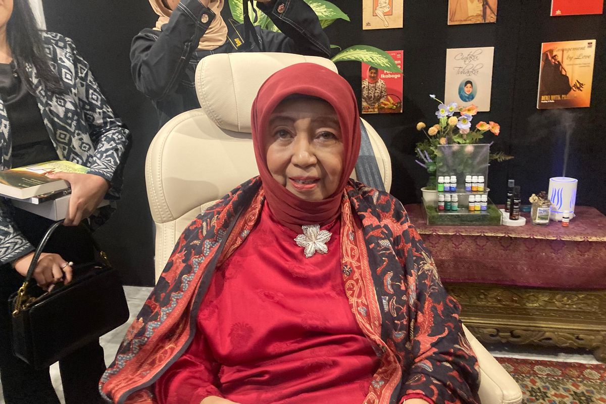 Nurhayati Subakat dan Dewi Motik Ajak Perempuan Indonesia Maknai ...