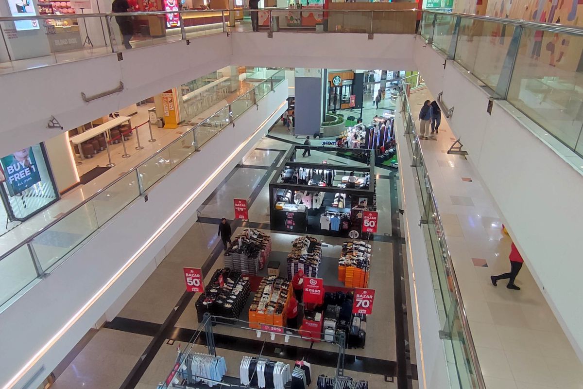 Pengunjung Nilai Aktivitas Mal Atrium Senen Kembali Normal Usai Ricuh ...