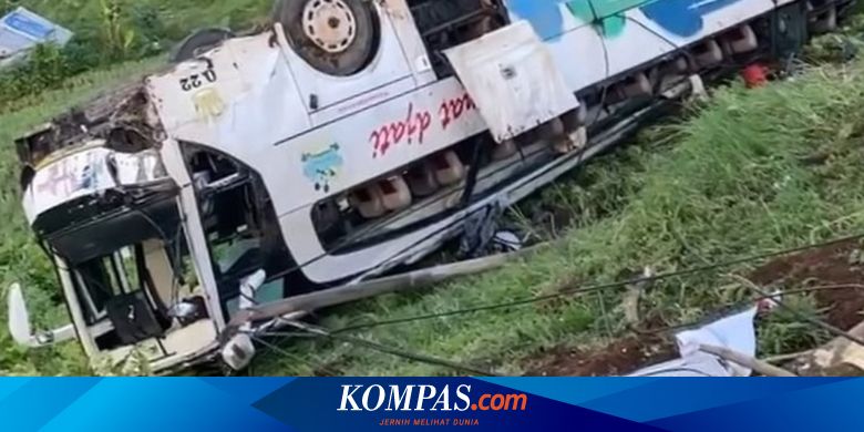Bus Masuk Jurang di Jalur Puncak, Sopir dan Kernet Terluka