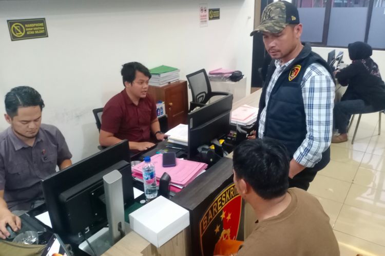 Foto : Hampir Sebulan, Polisi Akhirnya Ungkap Kasus Penemuan Mayat ...