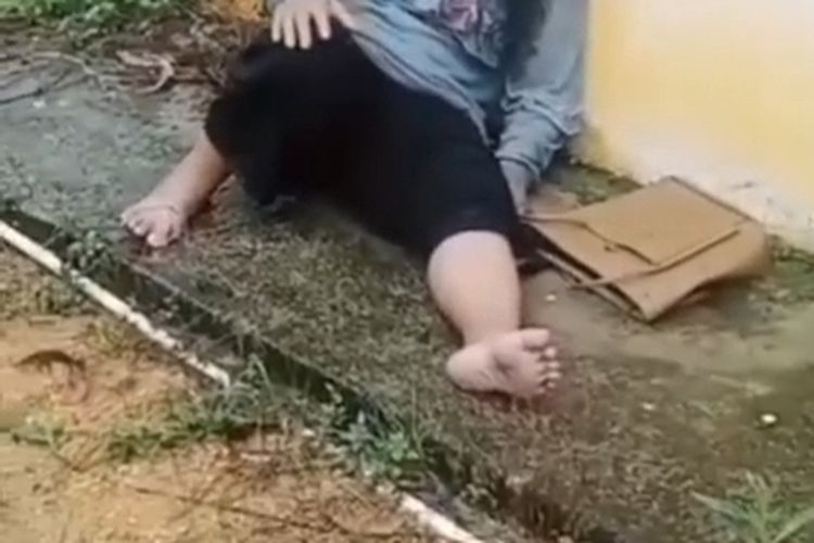 Foto : Video Viral, Korban Kecelakaan Ditinggalkan di Rumah Kosong