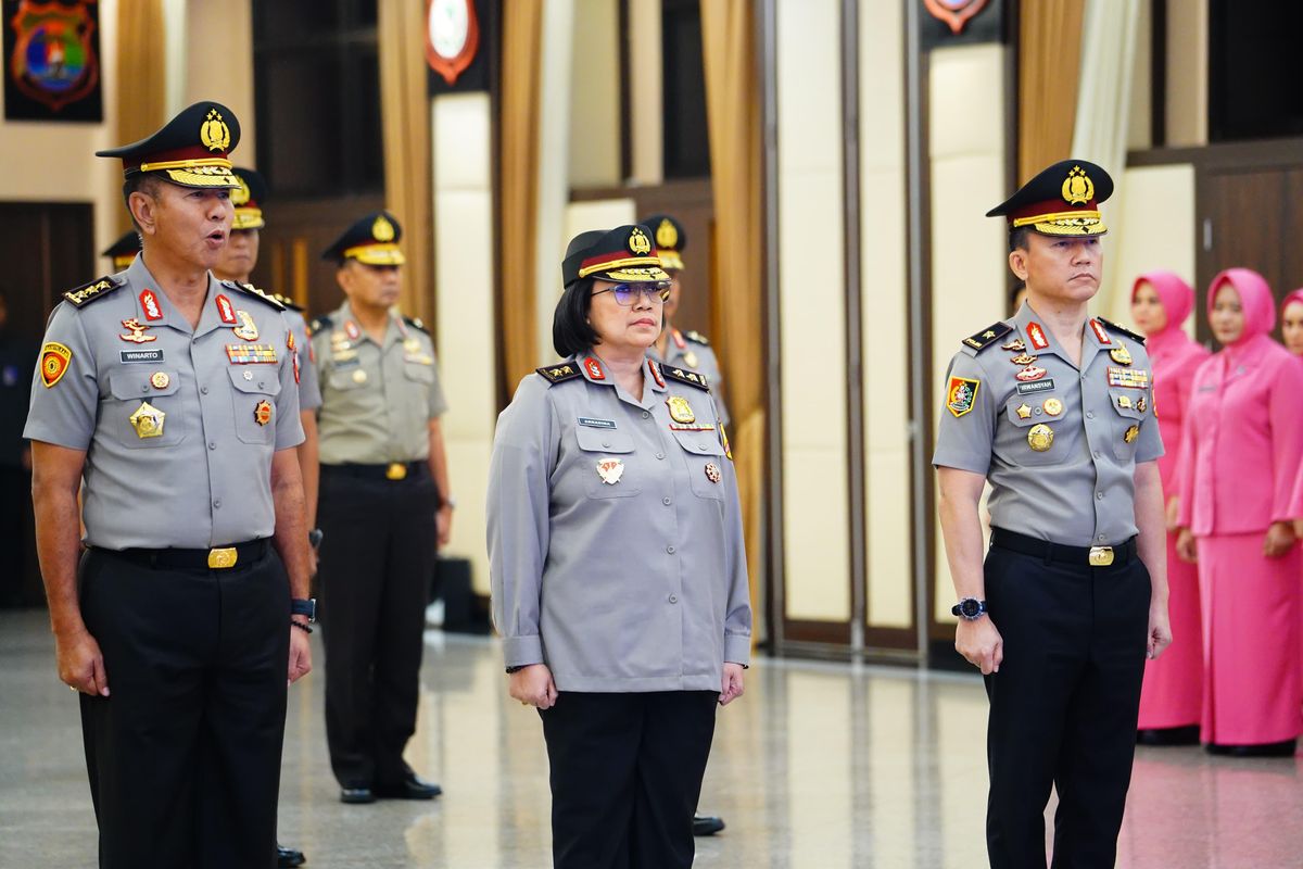 2 Staf Mendagri Tito Dapatkan Kenaikan Pangkat di Polri