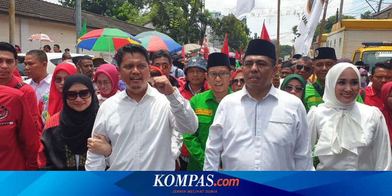 Prof Ridha-Abdul Daftar ke KPU Medan bersama 8 Parpol, Sempat Menunggu 2 Jam di Jalan