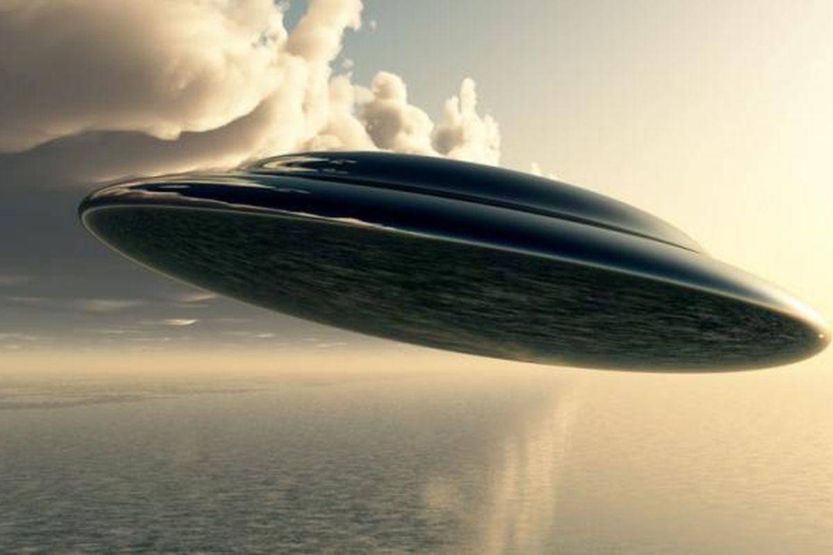 [KLARIFIKASI] Ini Bukan Penampakan UFO Terdampar di Madura