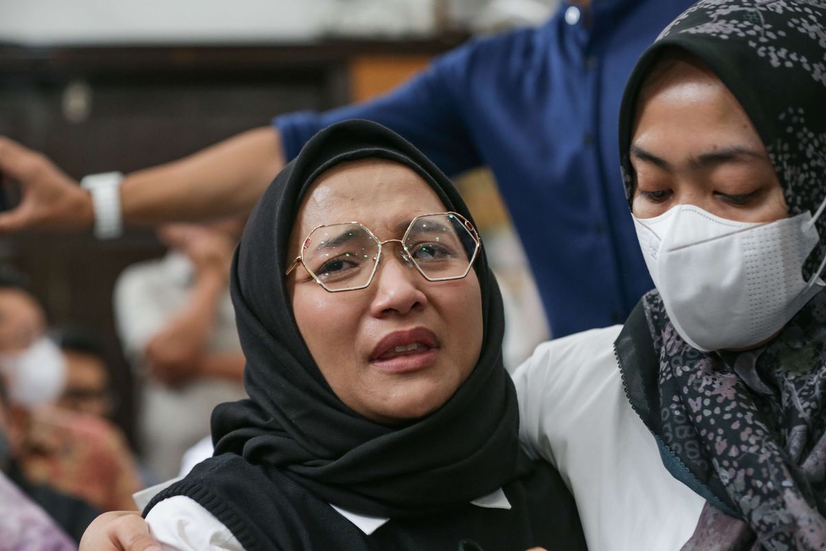 Penerimaan Keluarga Arif Rachman atas Vonis 10 Bulan Penjara...