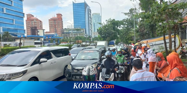 Berita Harian Jalan Tb Simatupang Macet Terbaru Hari Ini - Kompas.com