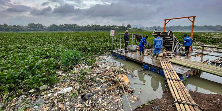 Cara Unilever Tangani Sampah Plastik dari Hulu ke Hilir