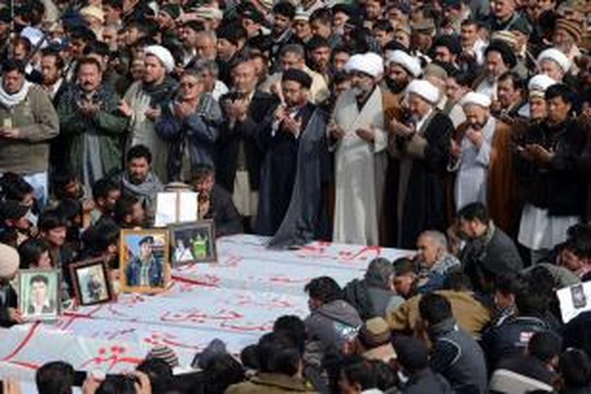 Unjuk Rasa Berakhir, Umat Syiah Pakistan Makamkan Jenazah Kerabat