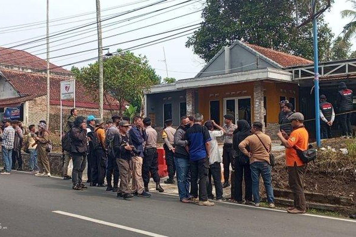 Danu Dihadirkan Saat Olah TKP Kasus Pembunuhan di Subang, Golok Masih Terus Dicari
