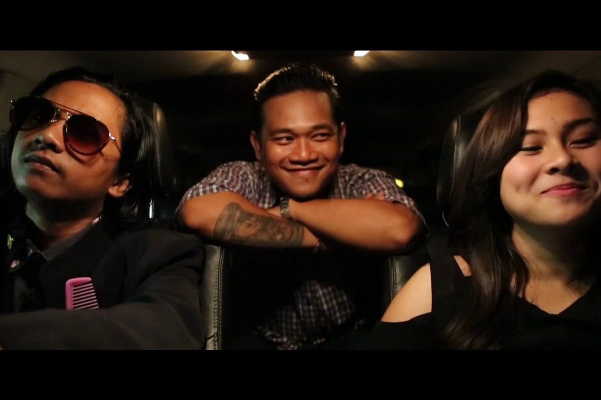 Lirik dan Chord Lagu Meplesiran - Lolot