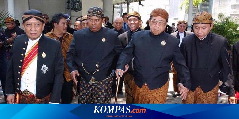 Moerdiono Meninggal Dunia di Singapura