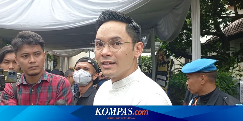 Ben Kasyafani Menangis Ingat Kenangannya Bersama Mendiang Ayah