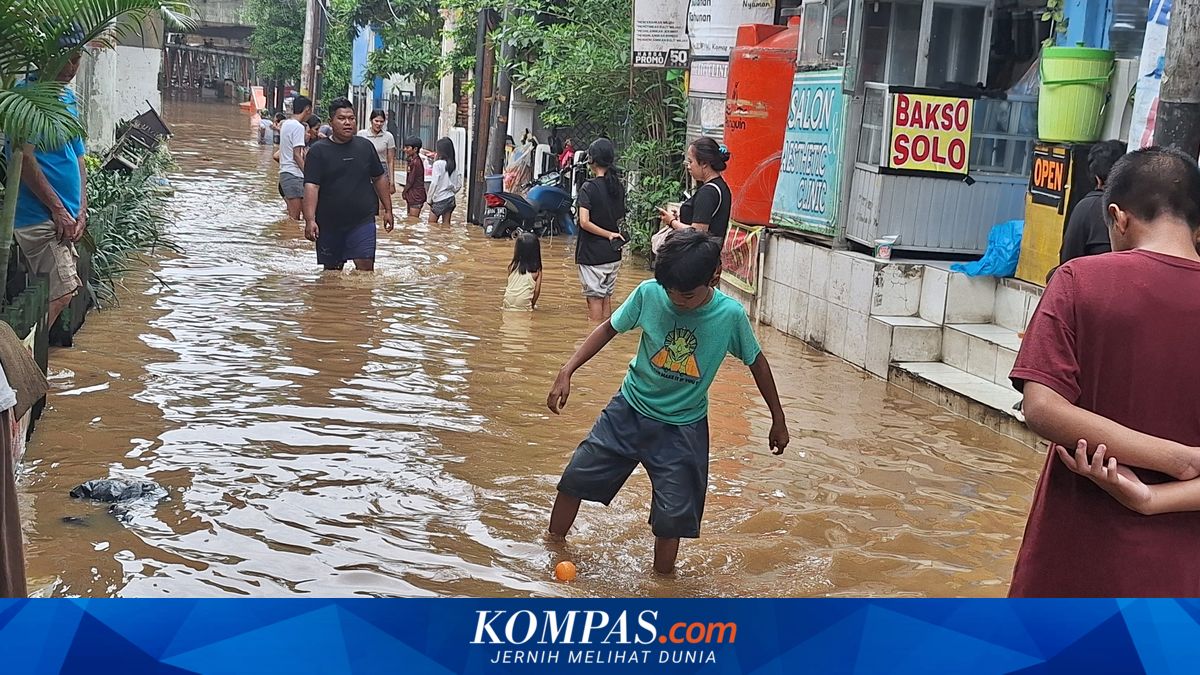 Jaksel dan Jaktim Jadi Titik Terbanyak Banjir, Ketinggian Air Capai ...