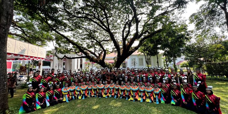 Berita Harian Marching Band Gita Bahana Smepsa Tampil Di Istana Merdeka Terbaru Hari Ini ...