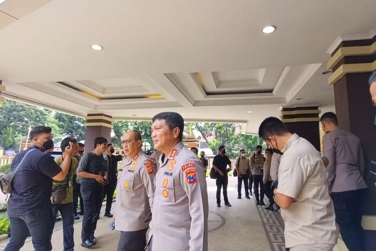 Nico Afinta, Eks Kapolda Jatim yang Dicopot karena Kasus Kanjuruhan ...