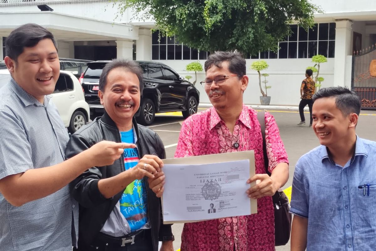 Roy Suryo Mendapat Salinan Ijazah Jokowi dari KPU RI