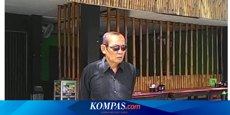 Slamet Raharjo Meninggal, Ini Sejarah Bebek Goreng Pak Slamet yang ...