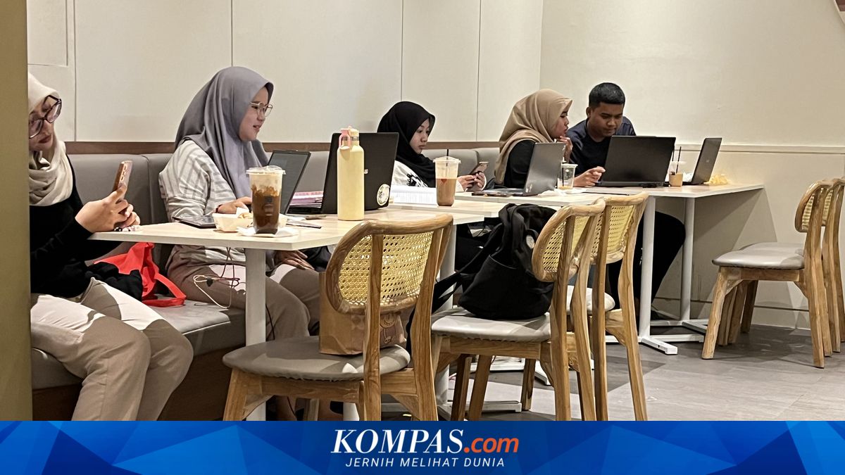 Fenomena Work from Cafe di Surabaya: Kebutuhan, Budaya, atau Gaya-gayaan?