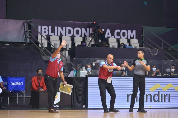 Foto : IBL 2022, Coach Inal Ungkap Sisi Krusial Jelang Hangtuah Vs ...