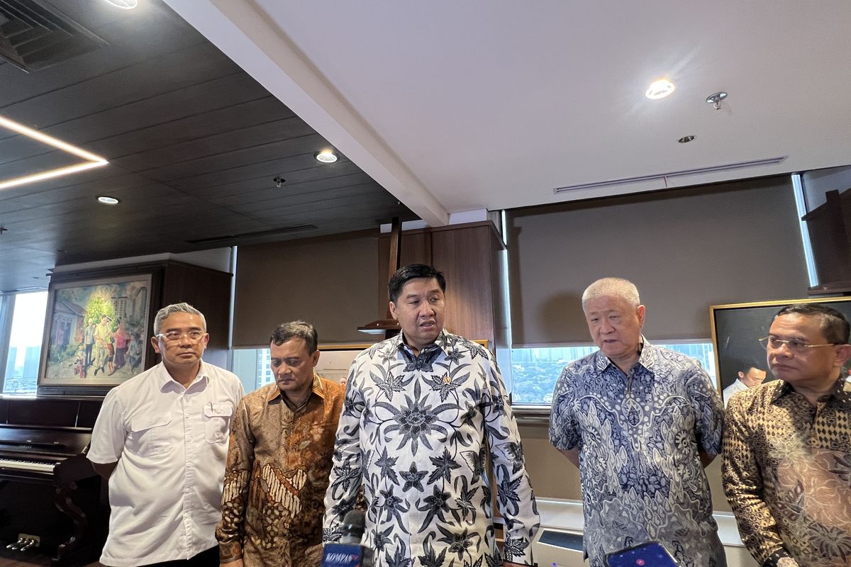 Aguan dan Yayasan Buddha Tzu Chi Renovasi 2.000 Rumah di Jawa