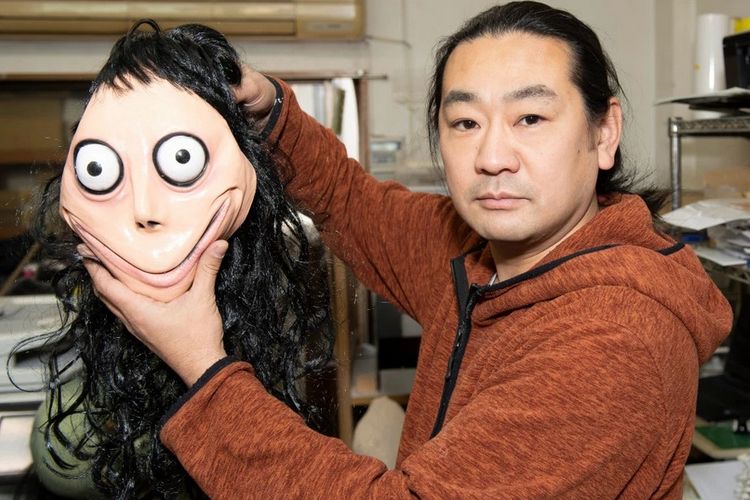 Foto : Seniman Pencipta "Momo" Mengaku Telah Lama Hancurkan Boneka yang ...