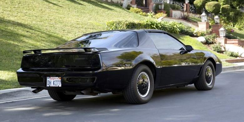 Mobil "Knight Rider" Milik David Hasselhoff Dilego