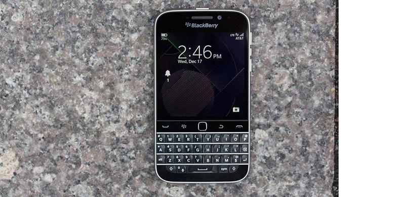 Melihat Lebih Dekat BlackBerry Classic