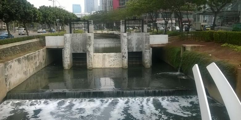 Menilik Kejernihan Sungai Epicentrum Rasuna Said