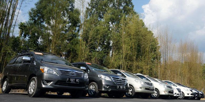 Sentuhan Manis Komunitas Innova Buat Merapi