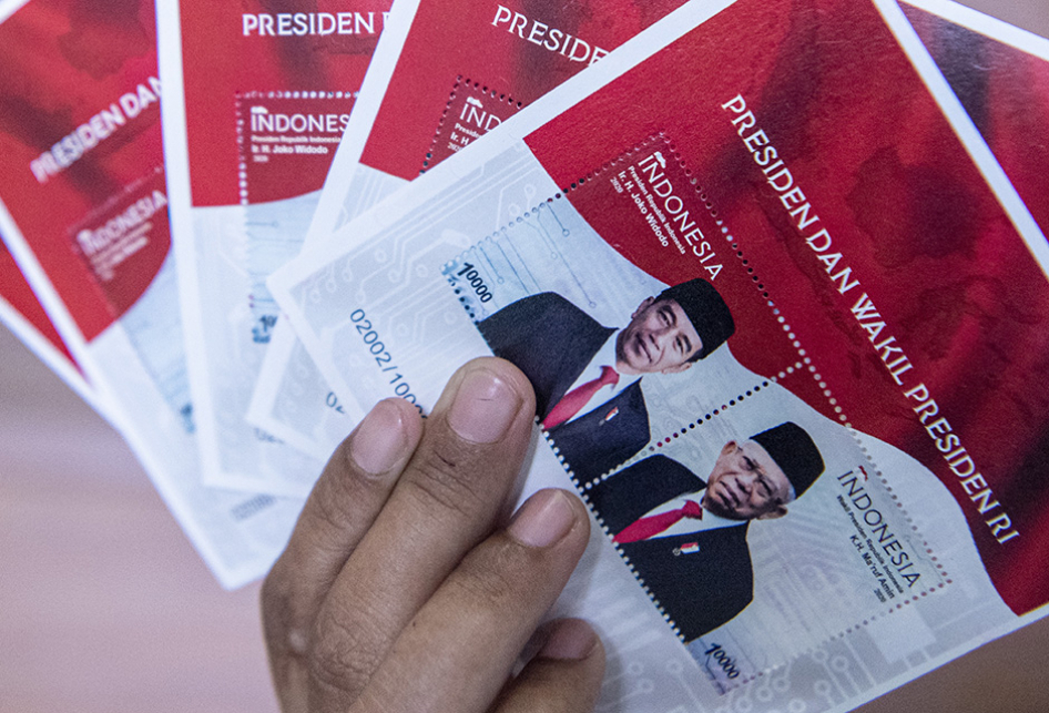 Penampakan Prangko Bergambar Jokowi-Ma'ruf Amin yang Baru Diluncurkan