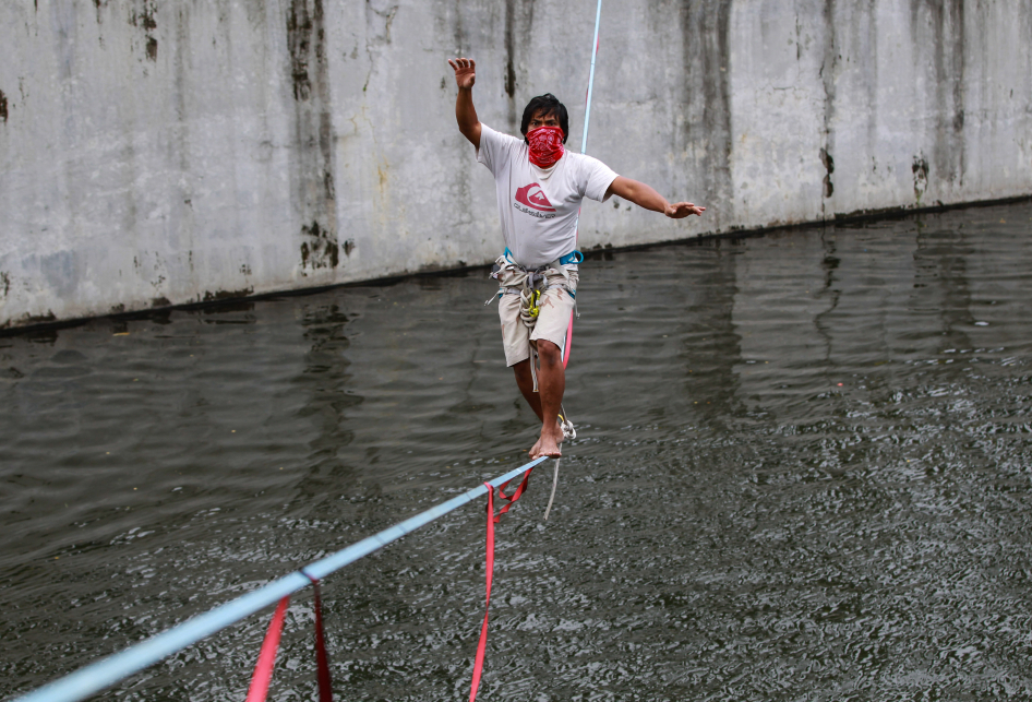 Waterline di Embung Tambakboyo